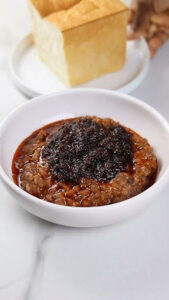Top 5 Nigerian Beans Dishes to Enjoy in 2025 & Recipes