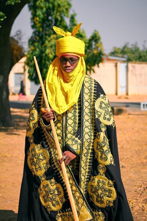 Hausa/Fulani Fashion Identities: State-by-State Guide to Textiles ...